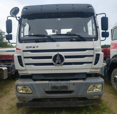 China Beiben 6X4 Tractor Trailer with Hydraulic Steering System and Load Capacity 31-40t for sale