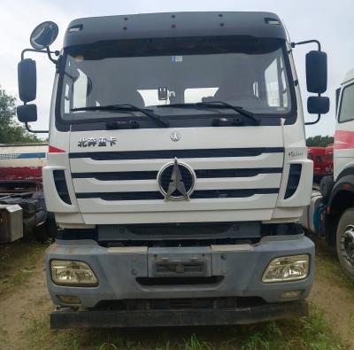 China Beiben 6X4 Traction Vehicle with Hydraulic Steering and Power Steering Power Assistance for sale