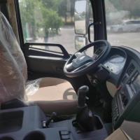 China Manual Transmission Sinotruk Hydraulic Concrete Mixer Truck 8 Displacement for Building for sale