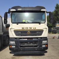 China 8X4 Sinotruck HOWO 350HP 371HP12-15cubic Concrete Mixer Truck with and Tubeless Tires for sale