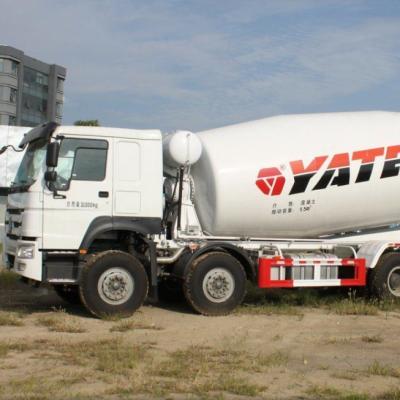 China 8 Displacement Hydraulic Steering Agitator Truck with Sinotruk Chassis and Tyres for sale