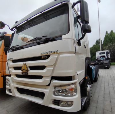 China Affordable HOWO 371HP 6X4 Tractor Truck for Cargo Transport 6 Months After-sales Service for sale