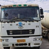 China 8 Displacement Sinotruk Diesel 2m3 Concrete Mixer Truck with Hydraulic Steering System for sale
