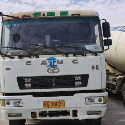 China 8 Displacement Sinotruk Diesel 2m3 Concrete Mixer Truck with Hydraulic Steering System for sale