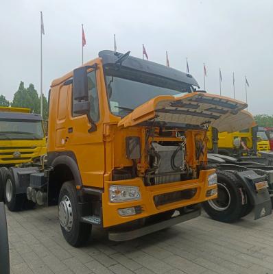 China Hydraulic Power Steering HOWO Transport Truck for Towing Semi Trailers ECE Certified for sale
