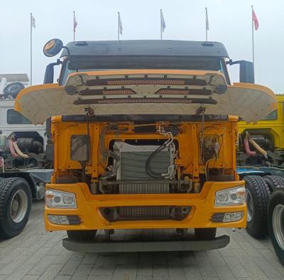 China 1000L Fuel Tank Sinotruck 6X4 Tractor with Air Suspension Seat and Fuel Efficiency for sale