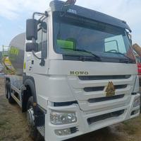 China Hydraulic Steering with Power Assistance Used HOWO Cement Concrete Mixer Mixing Tank for sale