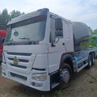China Hydraulic Steering with Power Assistance Used HOWO Cement Concrete Mixer Mixing Tank for sale