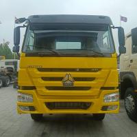 China Towing Semi Trailer with Heavy Duty 2024 HOWO Tractor Head and 400L Fuel Capacity for sale