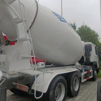 China Initial Payment Sinotruk Chassis 12m3 380HP Horizontal Concrete Mixer Truck with Tyres for sale