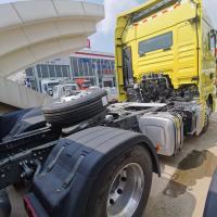 China Comfortable Long Hauls with Tractor Air Suspension Seat and Carbon Steel Cargo Box for sale