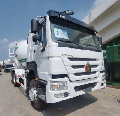 China Power Assisted Steering Heavy Duty Mixer Truck with Tyres and Euro 3 Emission Standard for sale