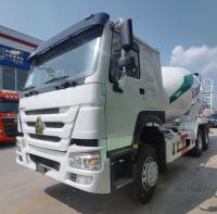 China Hydraulic Steering System 6x4 Sinotruk Chassis Concrete Mixing Equipment for Construction for sale