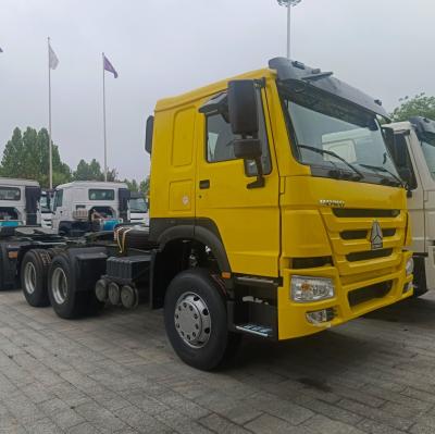 China 1000L Fuel Tank Customized Haowo Industrial and Agricultural Transport Tractor Truck for sale