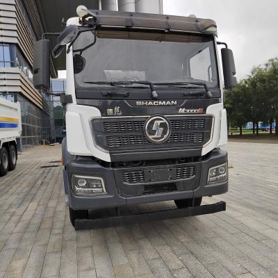 China Used Sinotruk Chassis Hydraulic Cement Truck for On-Site Mixing Diesel Fuel and More for sale