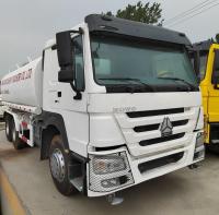 China Sinotruk Chassis Water Delivery Truck for Safe Drinking Water Transport for sale