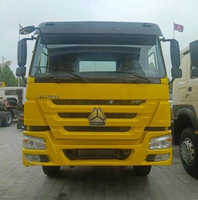 China Tubeless Tire Design 371HOWO Diesel Tractor for 351-450hp Horsepower and Performance for sale