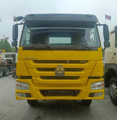 China Tubeless Tire Design Powerful 2024 Sitrak Tractor Trailer with Air Suspension Driver Seat for sale