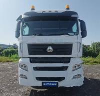 China Heavy Duty Tractor Transport Truck Sitrak with Carbon Steel Cargo Box and Customization for sale
