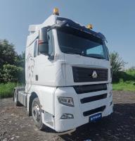 China Powerful Sitrak Tractor Cargo Transport Truck with Air Suspension Seat ZZ4257N3247E1H for sale