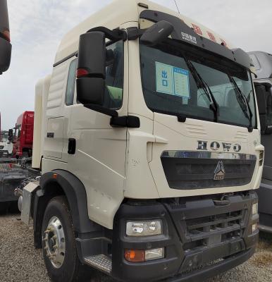 China Searching for Towing Semi Trailer Look No Further than CNG Tractor Truck HOWO 440HP for sale