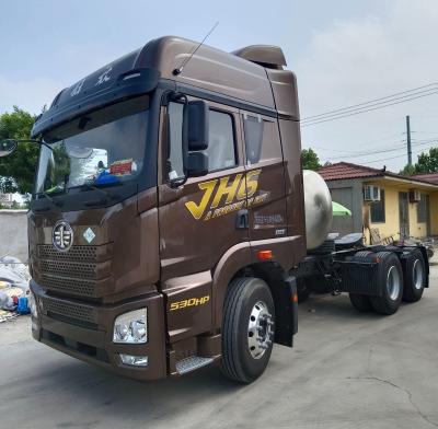 China Introducing Tubeless Tire Design for Heavy Duty 10-Wheel Liberation Jh6 530HP Truck for sale