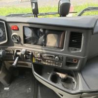 China Automatic Transmission Heavy Truck Euro6 HOWO LNG Tractor Trailer Head for Heavy Duty for sale