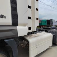 China Tire Design Tubeless Customized Second Hand Sinotruck Sitrak HOWO 6X4 CNG Tractor for sale