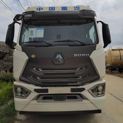 China ISO US Certified Heavy Duty off-Road Vehicle Sinotruk 30t Truck for Transporting Cargo for sale