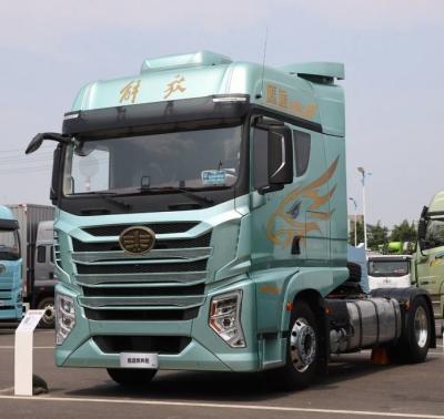 China Customized LNG and CNG FAW X6000 Tractor Truck with 580HP for sale