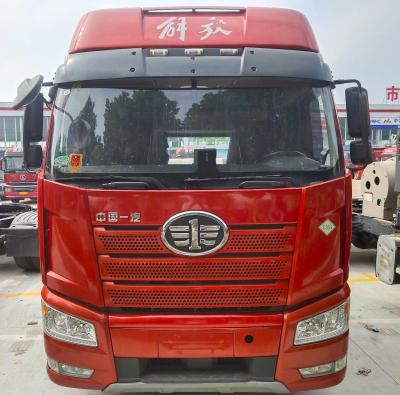 China Sales FAW J6p Gas 6X4 Truck with Front Lifting Style and 6 Months After-sales Service for sale