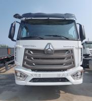 China ZZ4257N3247E1H Sinotruk HOWO Tractor Trailer with 600L Fuel Tank and Fuel for sale