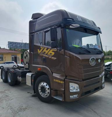 China 630HP Liberation Gas Tractor Transport Vehicle with Tyre and Advanced Steering System for sale
