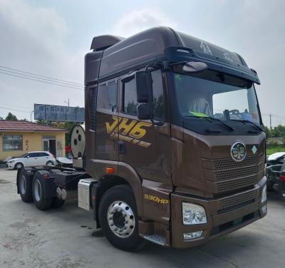China Diesel Liberation Gas Truck 4*2 with Power Steering and Carbon Steel Cargo Box Material for sale