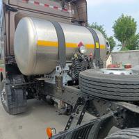 China 630HP Gas Tractor Transport Truck 4*2 with Sinotruk Chassis and ＞8L Engine Capacity for sale