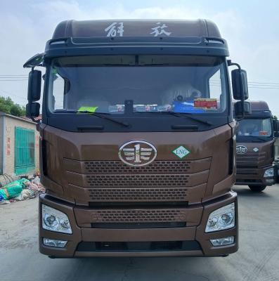 China US Initial Payment 6*4 Gas Tractor Transport Truck with Hydraulic Steering System for sale