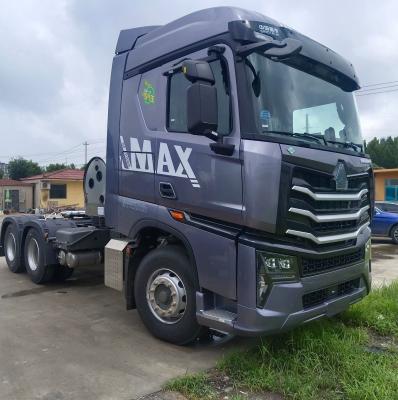 China Euro6 HOWO Max Gas LNG540HP Automatic Transmission Traction Transport Vehicle for 2024 for sale