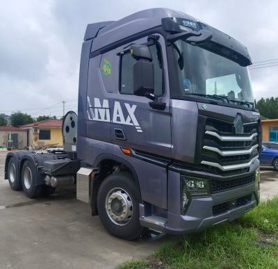 China 2024 Sinotruk HOWO LNG Tractor Head for Long Distance Transport Size 7.81m*2.53m*3.98m for sale