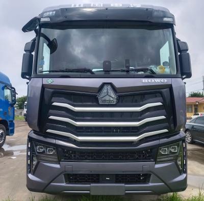 China Customization 2024 Heavy Duty HOWO 540HP 6X4/10 Wheel Traction Transport Truck Head Truck for sale
