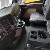 China FAW Jh6 International for Tough Conditions Engine Capacity ＞8L Heavy-Duty and Durable for sale