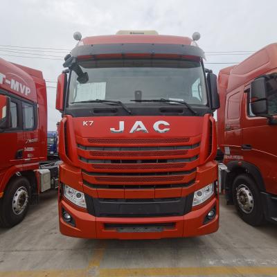 China Load Capacity 31-40t Heavy Duty Towing Truck with 560HP and Air Suspension Driver Seat for sale