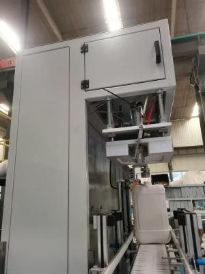 China Multi Layer Automatic Extrusion Blow Moulder For Beverage Bottles Production for sale