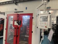 China Max 5L Product Volume Extrusion Molding Machine with 300mm Plate Stroke for sale