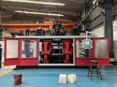 China 4SET Plastic Extrusion Machine for Precise and Consistent Production of 5L Products for sale