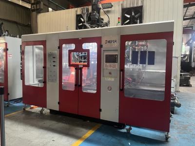 China HDPE Blow Molding Machine Featuring 15kw Extrusion Motor Power for Plastic Container Production for sale