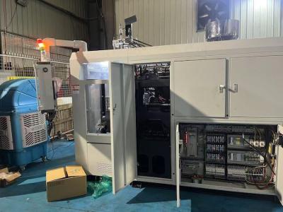 China High Efficiency Faster Output Plastic Bottle Blow Molding Machine for sale