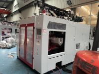 China 4 Sets Rigid Frame Industrial Extrusion Blow Molder for sale