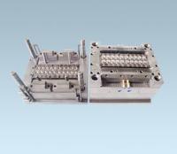 China Premium Auto Deflashing Blow Mold , Custom Blow Mold For Food Packaging for sale
