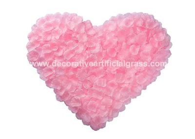 China Silk Cloth Artificial Flower Petals Bulk 4.5*4.5cm 5*5cm for sale