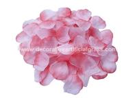 China Silk Cloth Non-Woven Fabric Bulk Artificial Flower Petals No Fade for sale